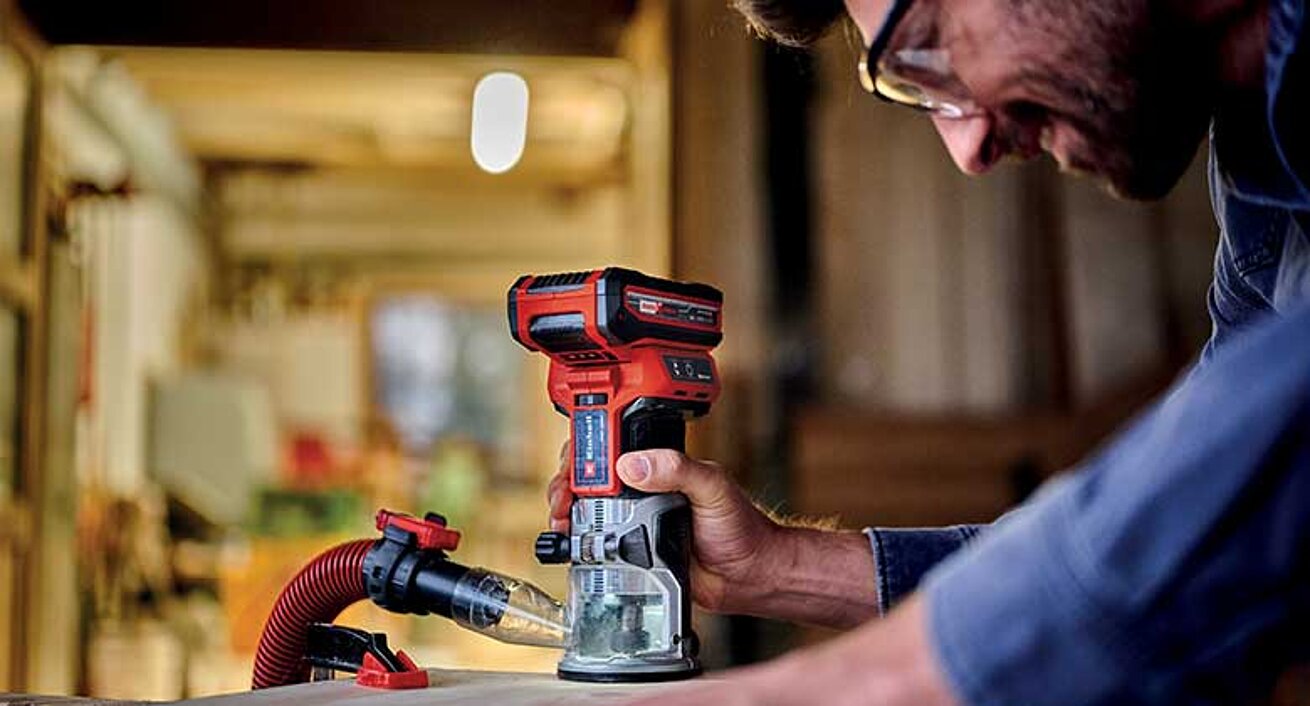 Wood milling machines: Routers & flat dowel cutters